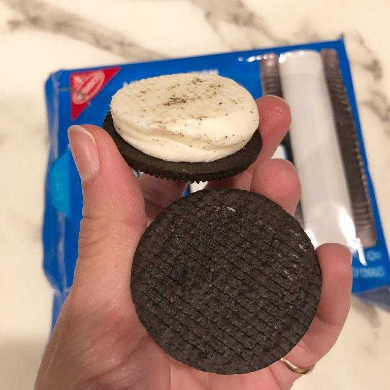 The 'Most Stuf Oreos' Are Here And They Are Insanely Massive
