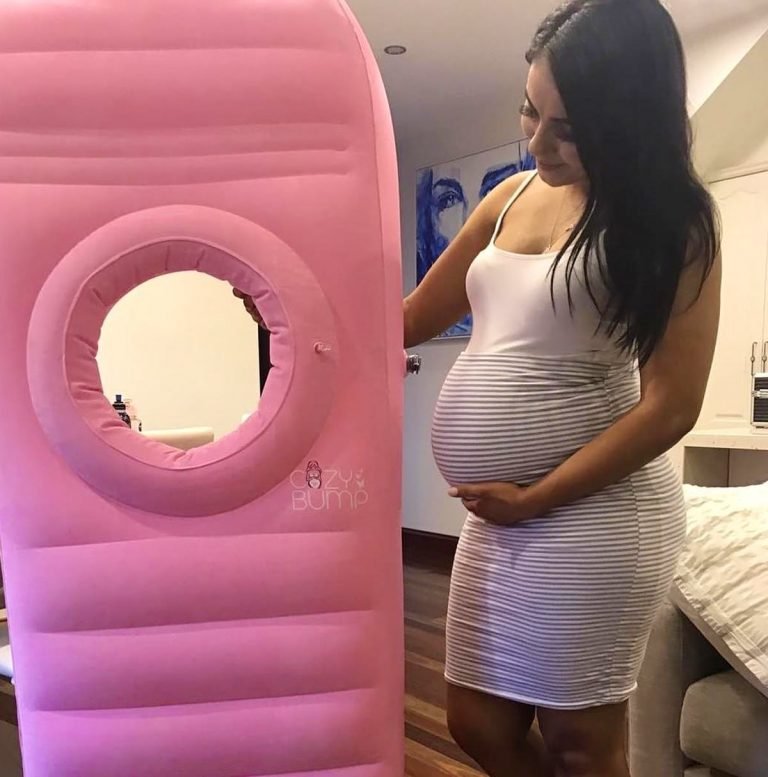 This Pool Float Is Designed For Baby Bumps Will Make Summer Pregnancy A ...